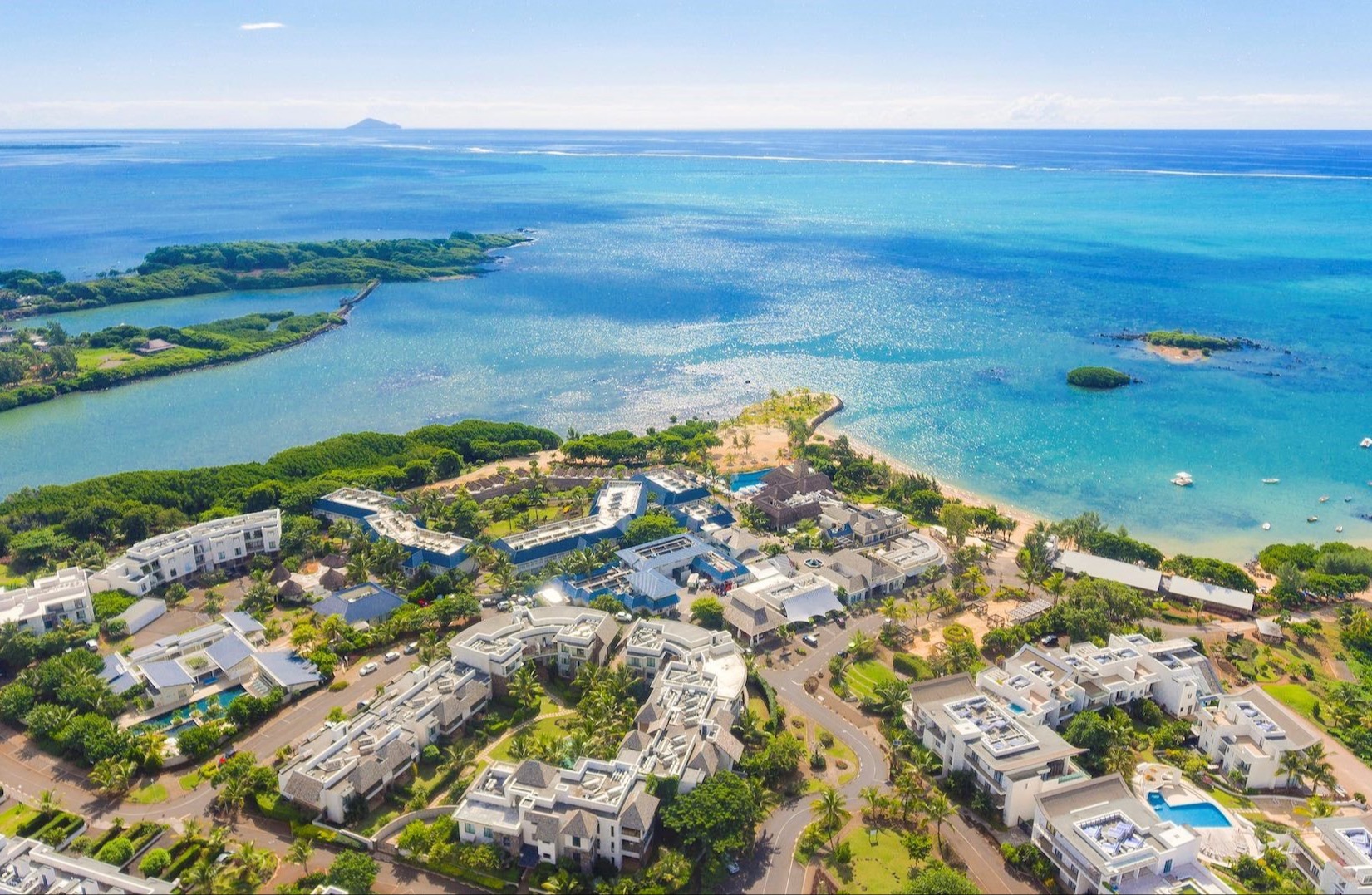 Yes We Can Travel - Radisson Blu Azuri resort and spa